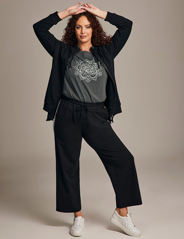 Taking Shape: Plus Size Women's Clothing in UK