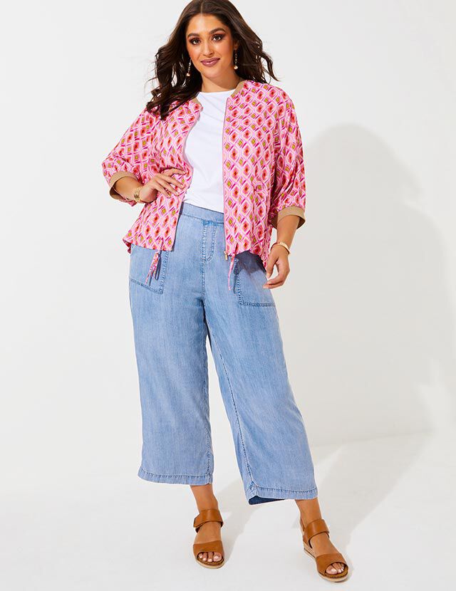 Taking Shape: Plus Size Women's Clothing in Australia