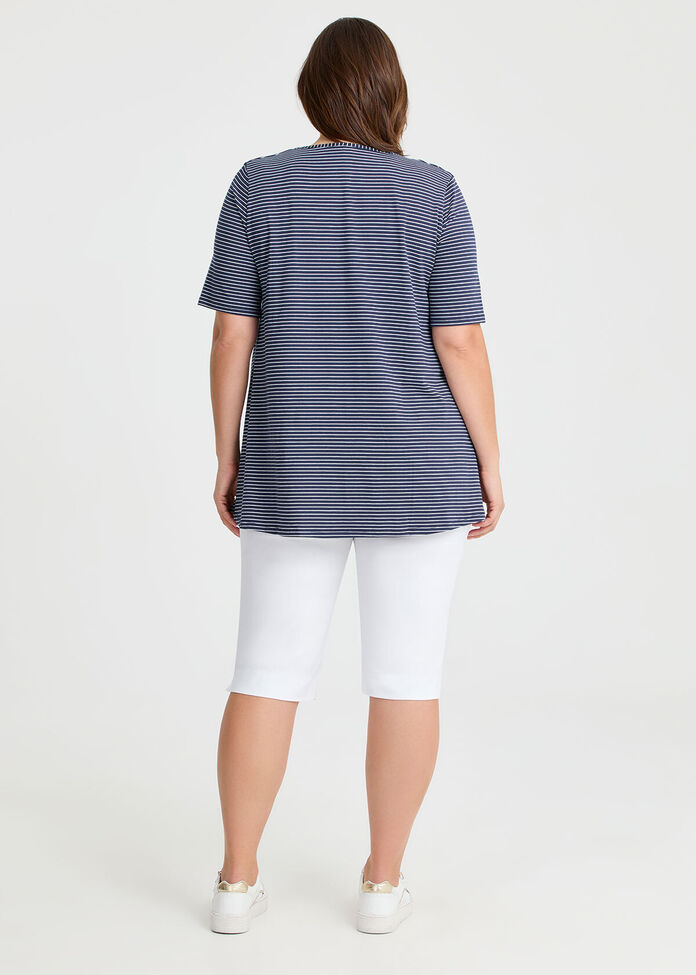 Shop Plus Size Scoop Neck Stripe T-shirt, Stripes | Taking Shape AU