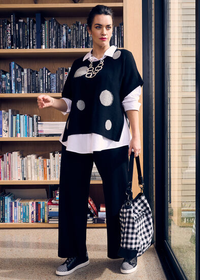 Women's Plus Size Outfits - Shop the Look Online | Taking Shape AU