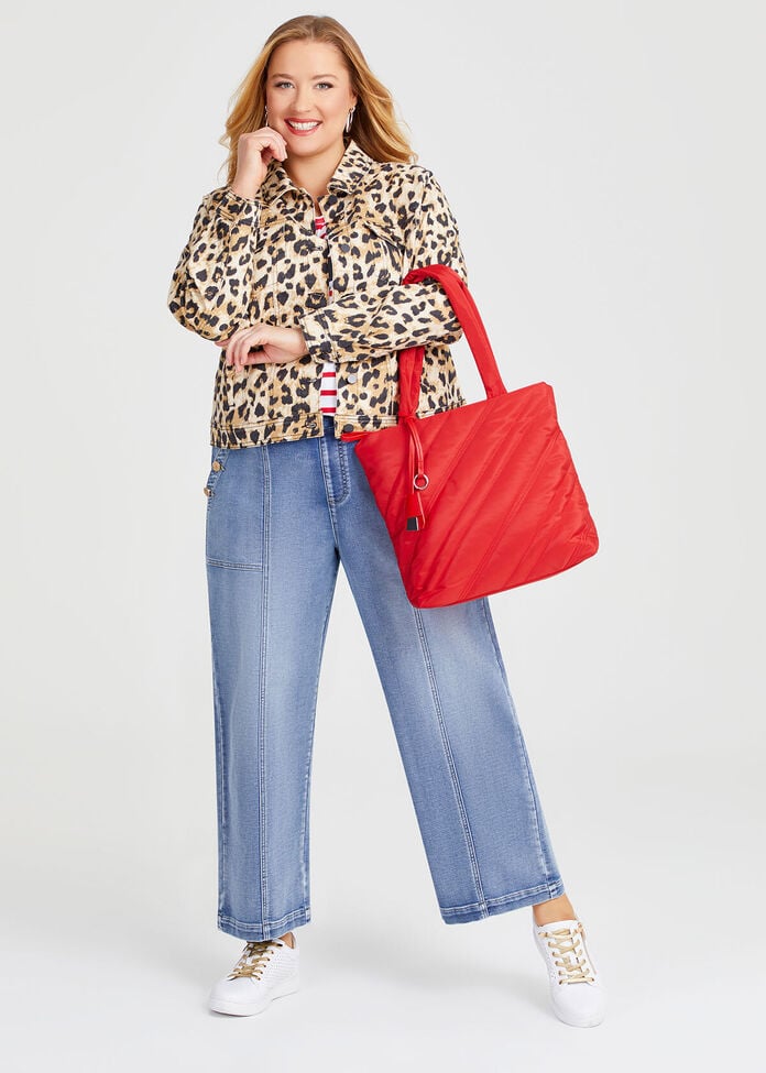 Red Puffy Shoulder Bag: Statement Style | Taking Shape AU