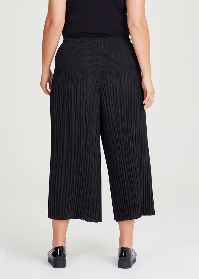 Plus Size Women's Black Plisse Wide Leg Pants | Taking Shape AU