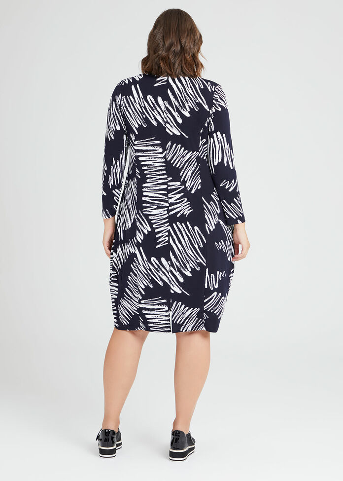 Shop Plus Size Maddie Dress in Print | Taking Shape AU