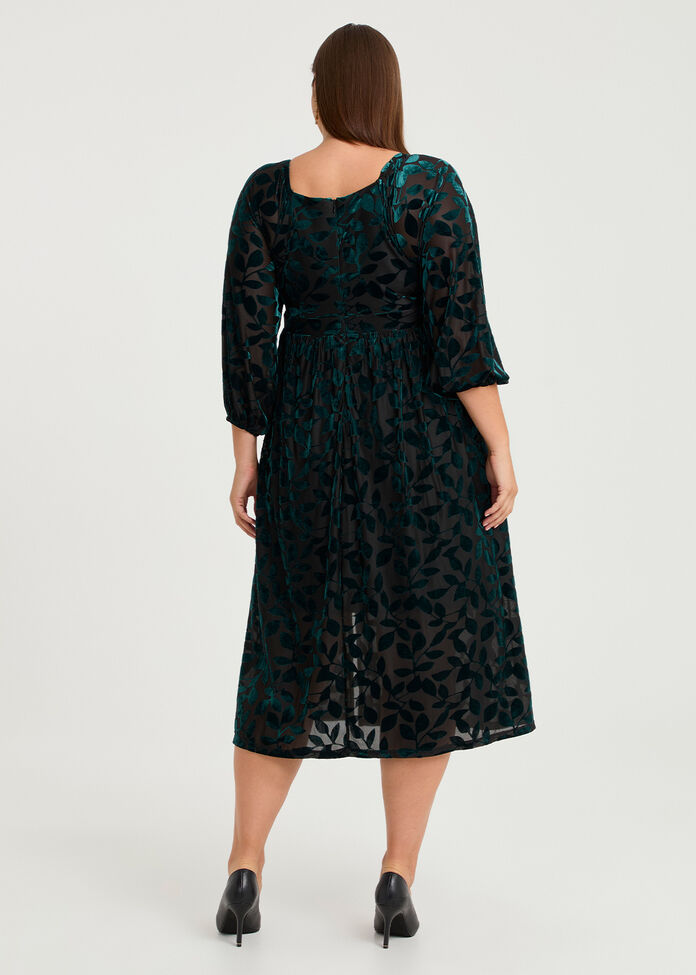 Shop Plus Size Vivi Burnout Velvet Evening Dress, Green | Taking Shape NZ