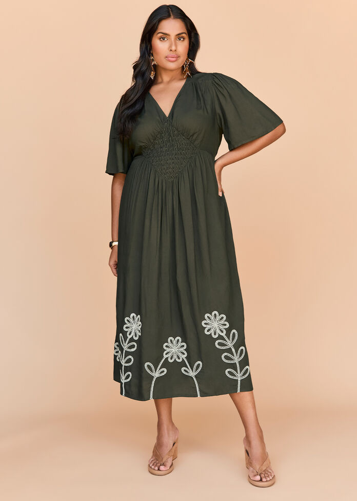 Shop Plus Size Natural Resort Maxi Dress, Green | Taking Shape NZ