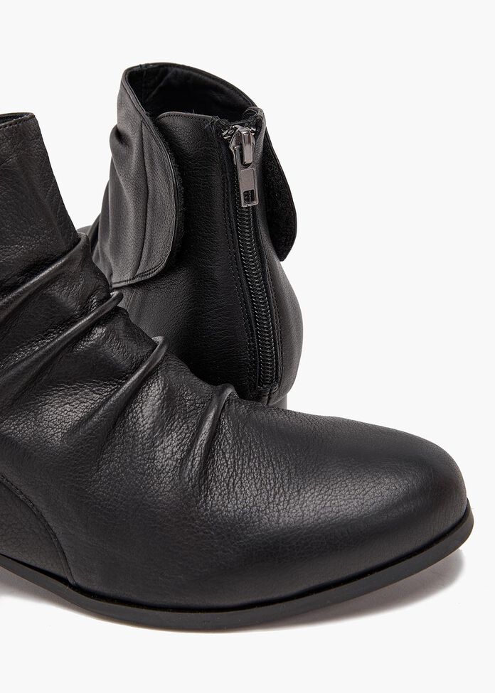 Shop Black Leather Velcro Strap Boot | Comfortable Shoes | Taking Shape AU