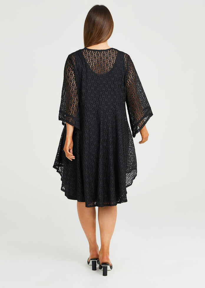 Shop Plus Size Lisa Lace Embrioded Tunic in Black | Taking Shape NZ