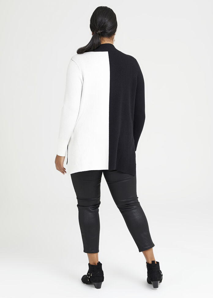 Shop Plus Size Colour Block Spliced Jumper, Black | Taking Shape AU