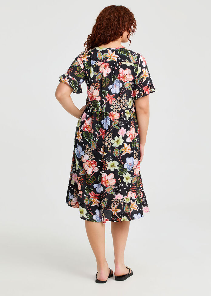 Shop Plus Size Natural Getaway Floaty Dress, Floral | Taking Shape AU