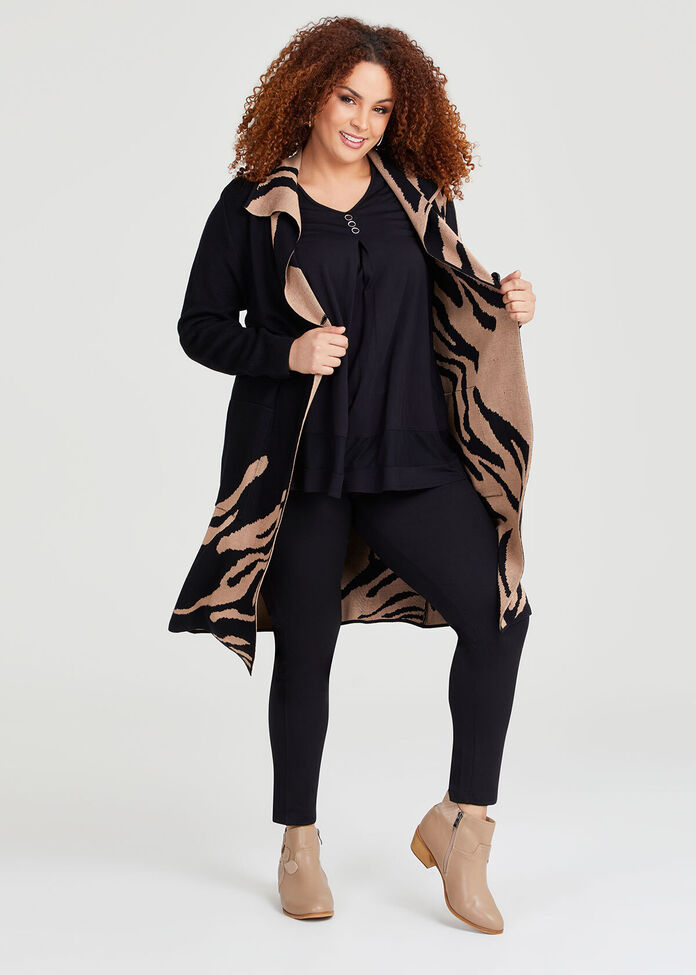 Shop Plus Size Button Detail Bamboo Top, Black | Taking Shape NZ