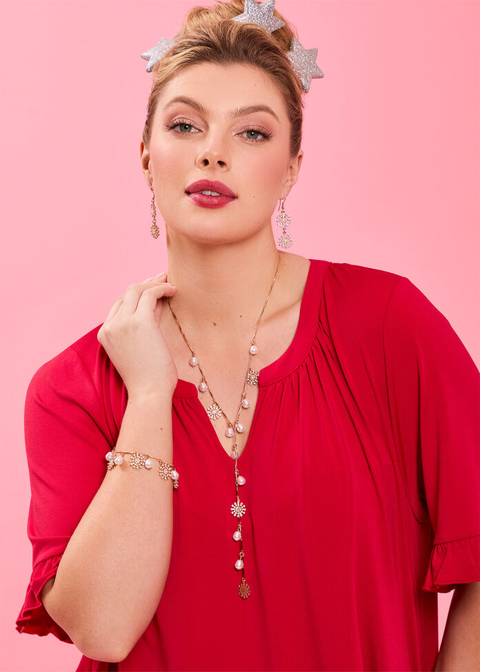 Shop Christmas Snowflake Bracelet in Gold | Accessories | Taking Shape AU