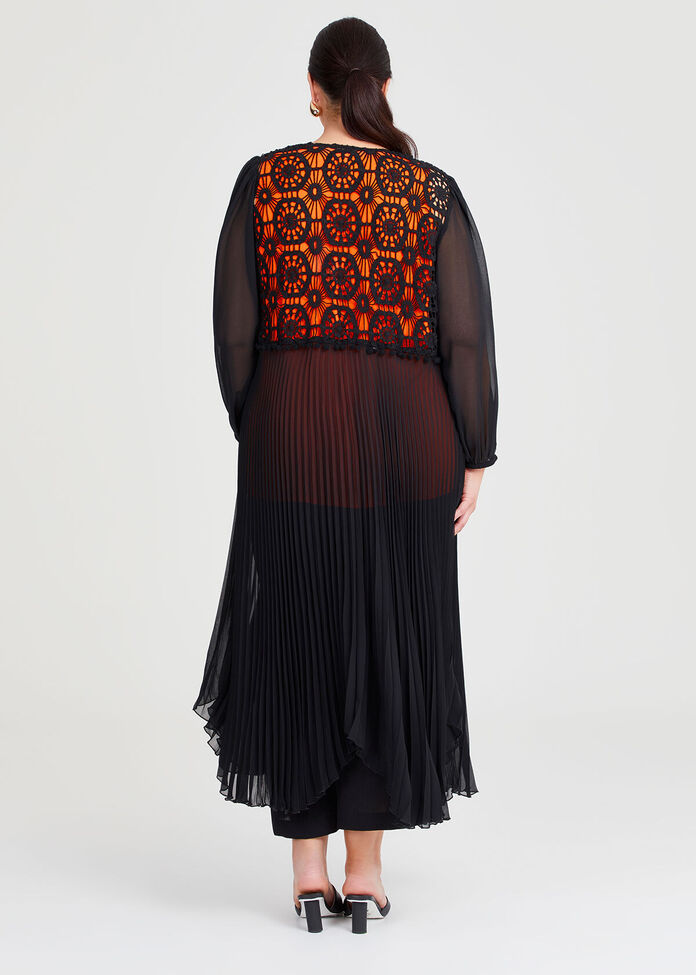 Shop Plus Size Hippolyta Lace Pleated Duster, Black | Taking Shape AU