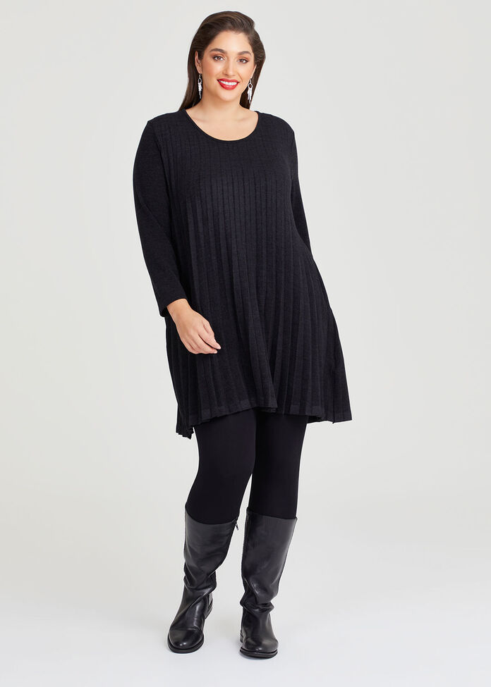 Shop Plus Size Sunray Pleated Tunic, Black | Taking Shape AU