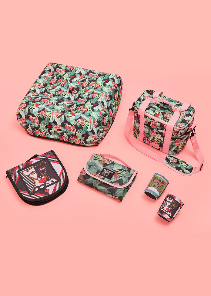 Shop Bouffants Insulated Food Cover in Multi | Accessories | Taking ...