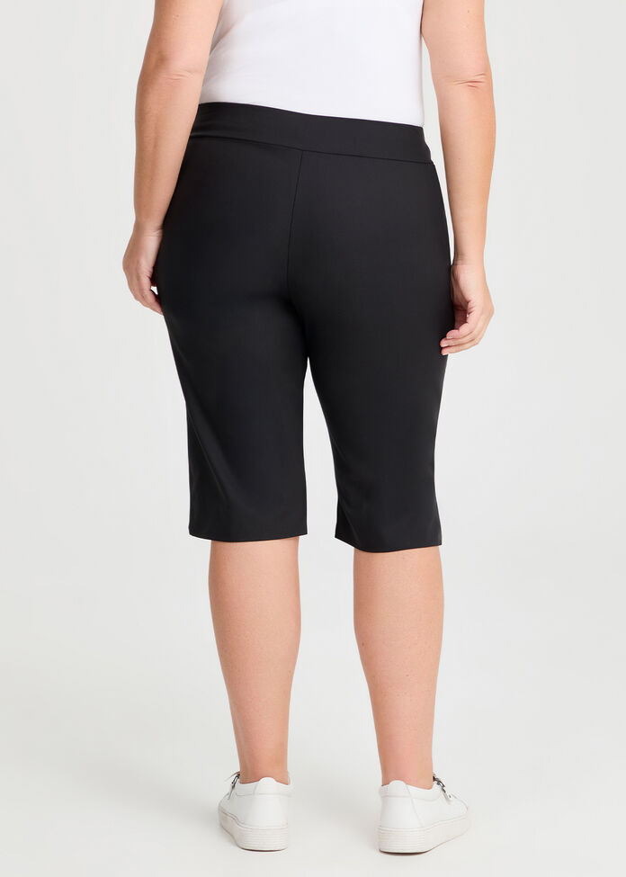 Shop Plus Size Editorial Base Pocket Short, Black | Taking Shape NZ
