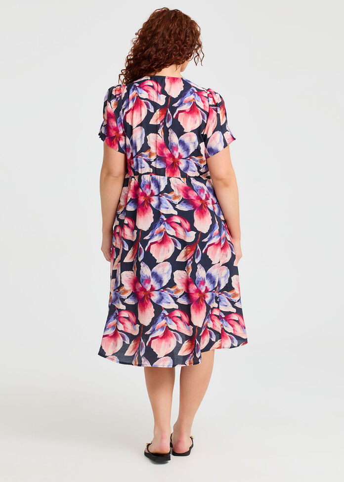 Shop Plus Size Natural Bloom Button Thru Dress, Floral | Taking Shape NZ