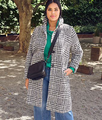 Shop 2Pk Bamboo Lace Front Briefs in Pink in sizes 12 to 24 | Taking Shape