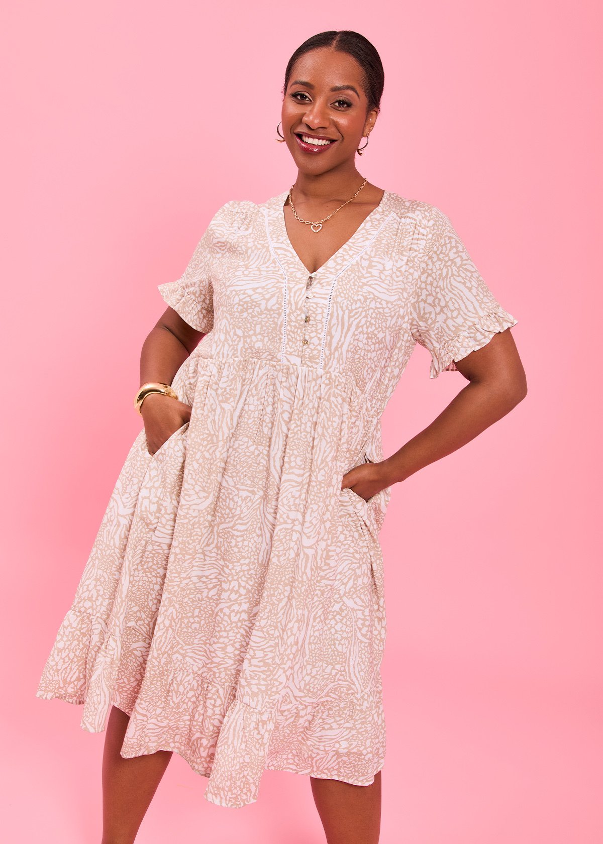 Shop Plus Size Natural Getaway Floaty Dress, Floral | Taking Shape NZ