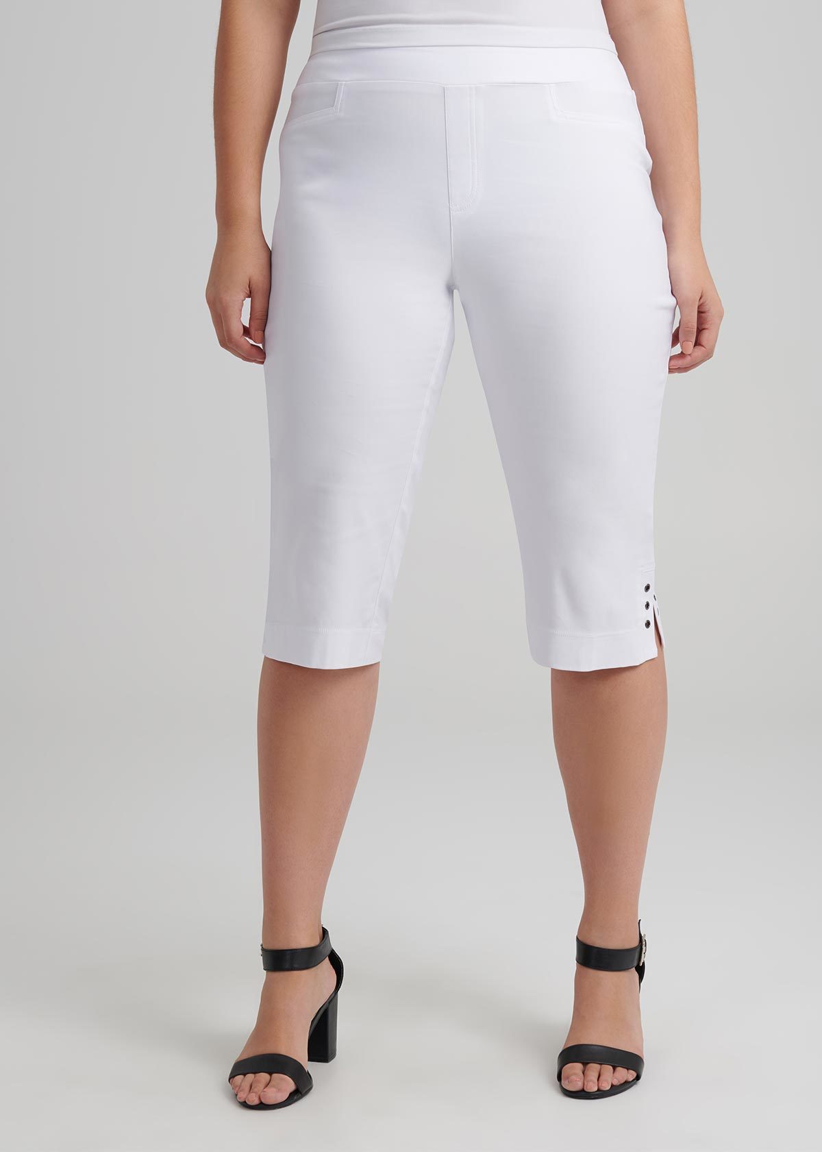 Shop Plus Size Editorial Everyday Short, White | Taking Shape AU