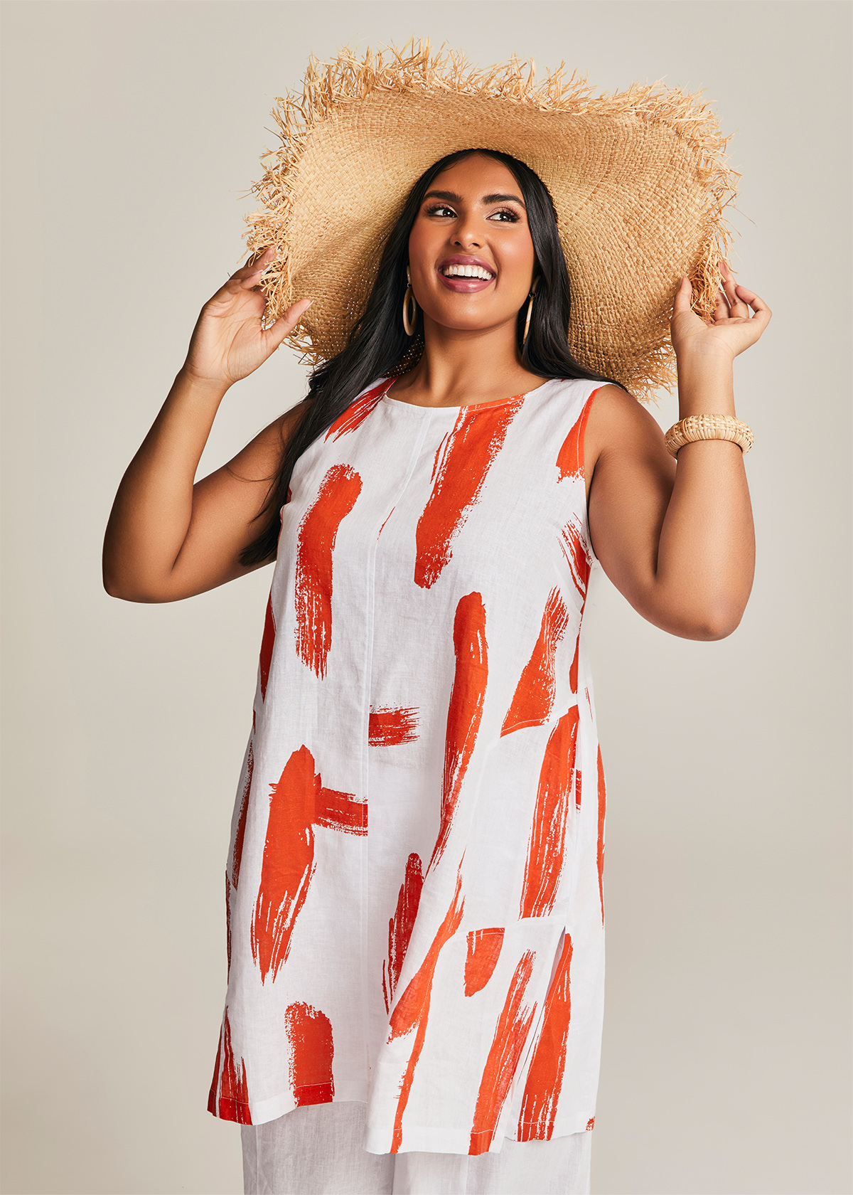 Plus Size Women's Abstract Print Linen Tunic | Taking Shape AU