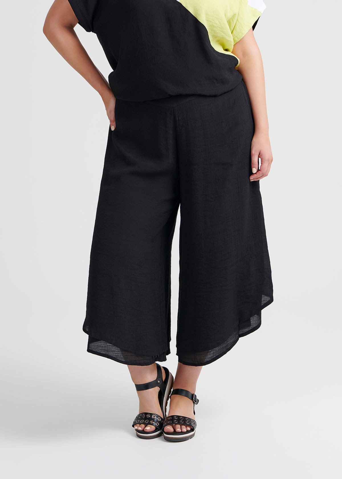 Shop Plus Size Go With The Flow Pant, Black | Taking Shape AU